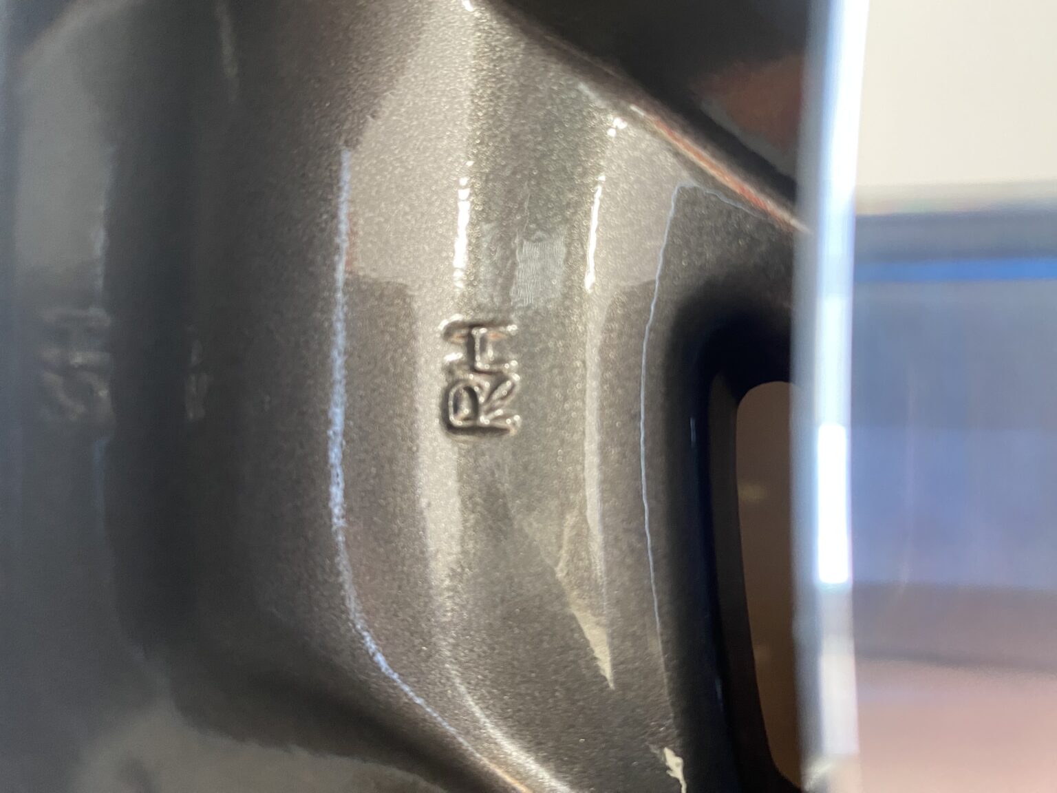 HDT 16″ Aero Directional Wheels – HDT Special Vehicles